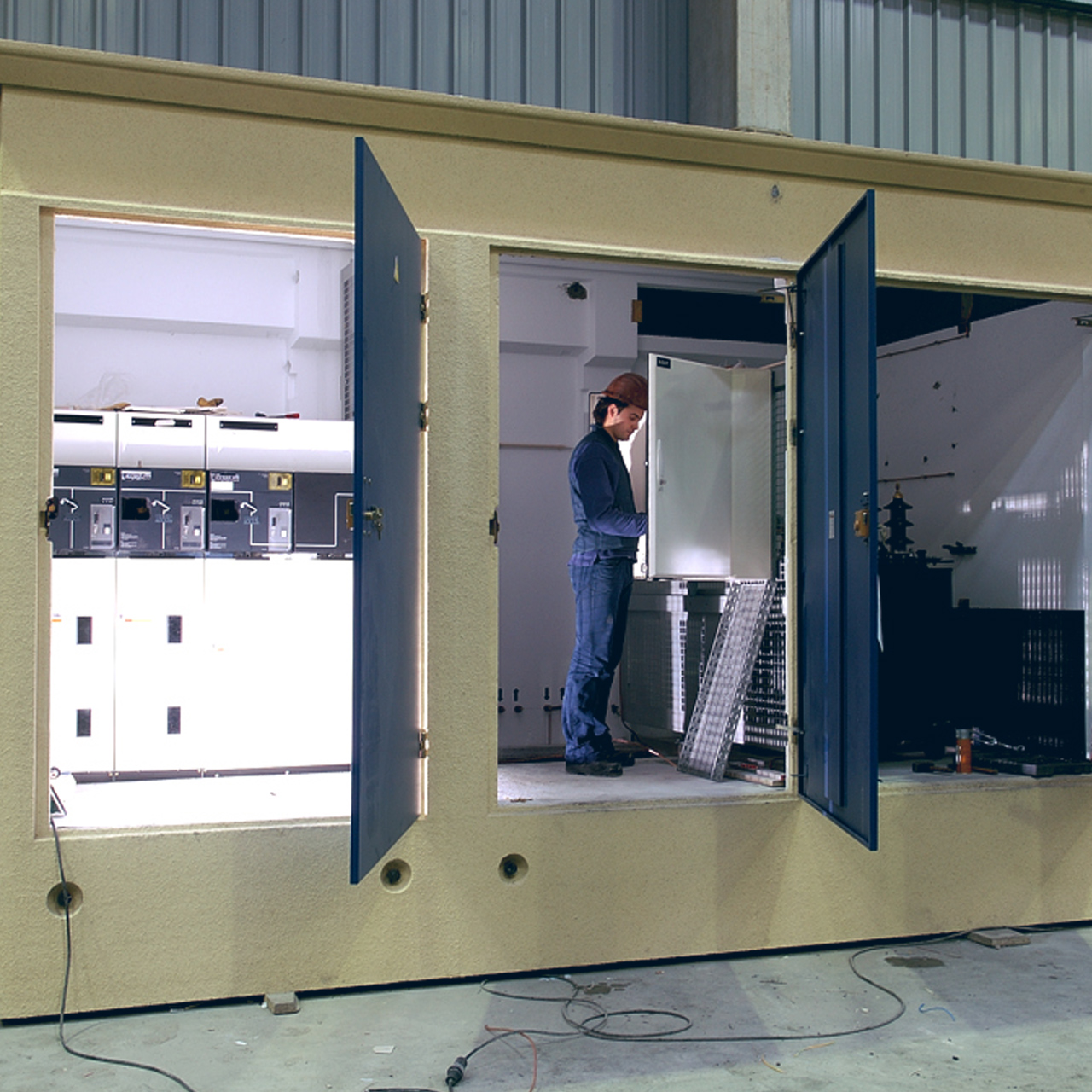 Compact Substations - Três60